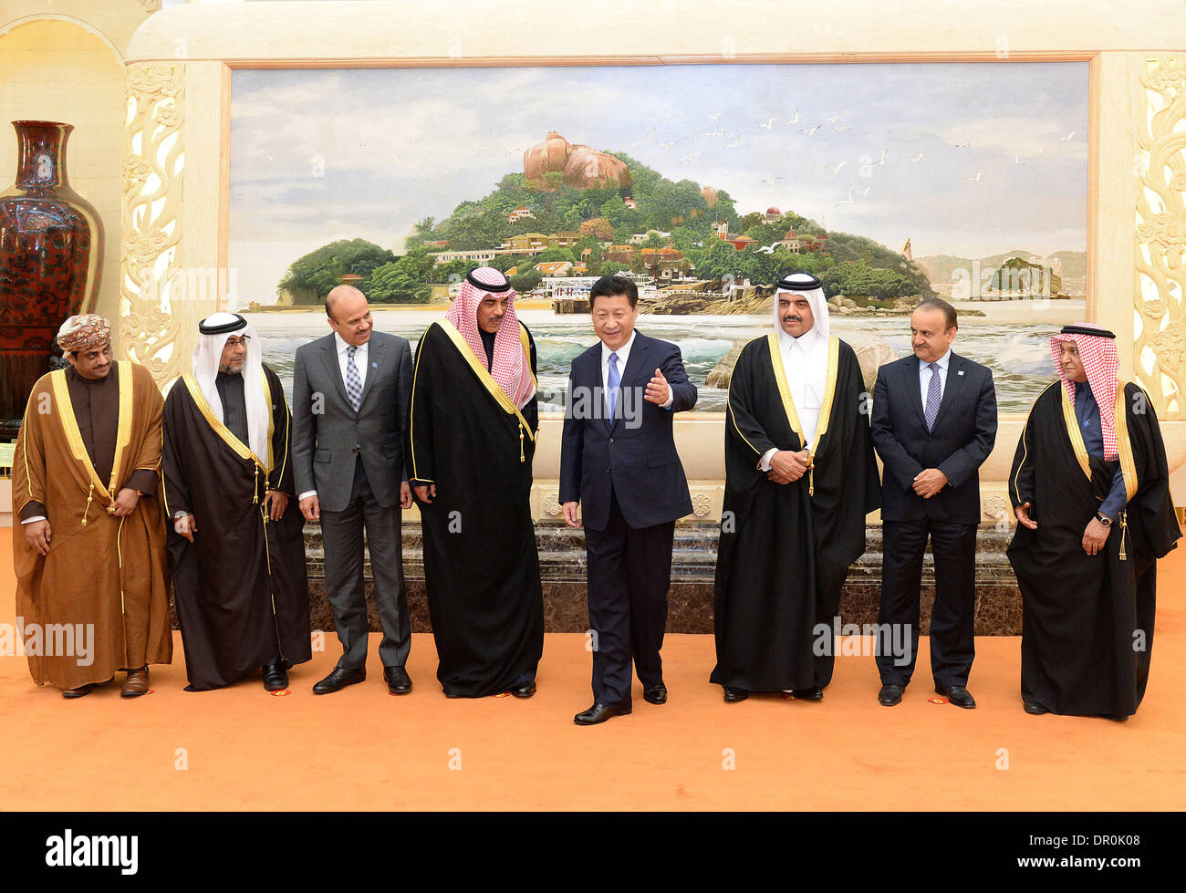 China gcc hi-res stock photography and images - Alamy