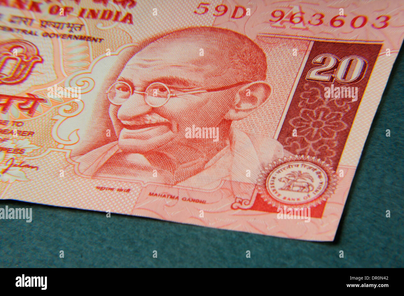 Indian 20 rupee note hi-res stock photography and images - Alamy