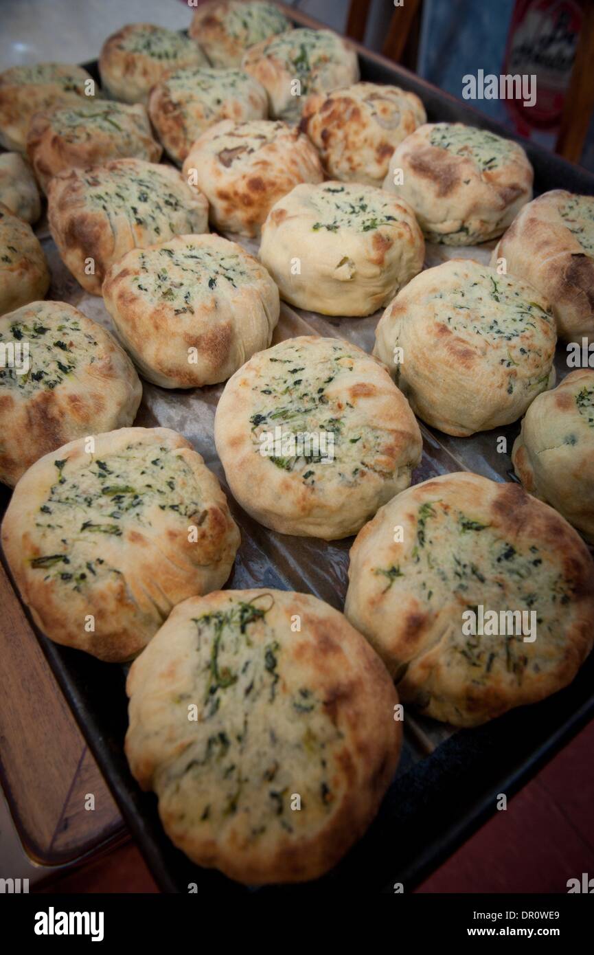 Jan. 16, 2014 - Manhattan, New York, U.S. - Yonah Schimmel Knish Bakery ...