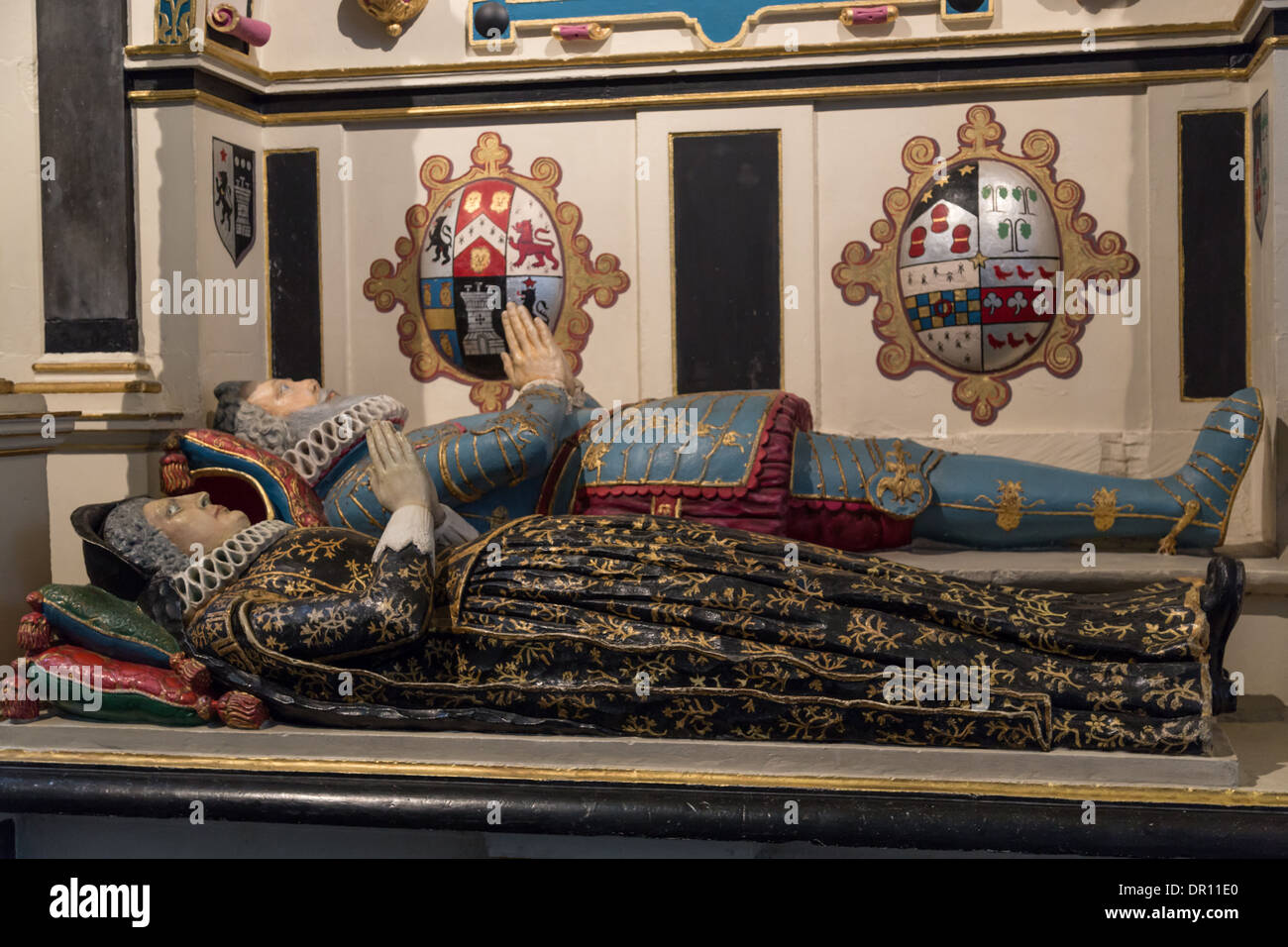Salisbury Catherdral interior. The Mompesson Tomb - Sir Richard ...