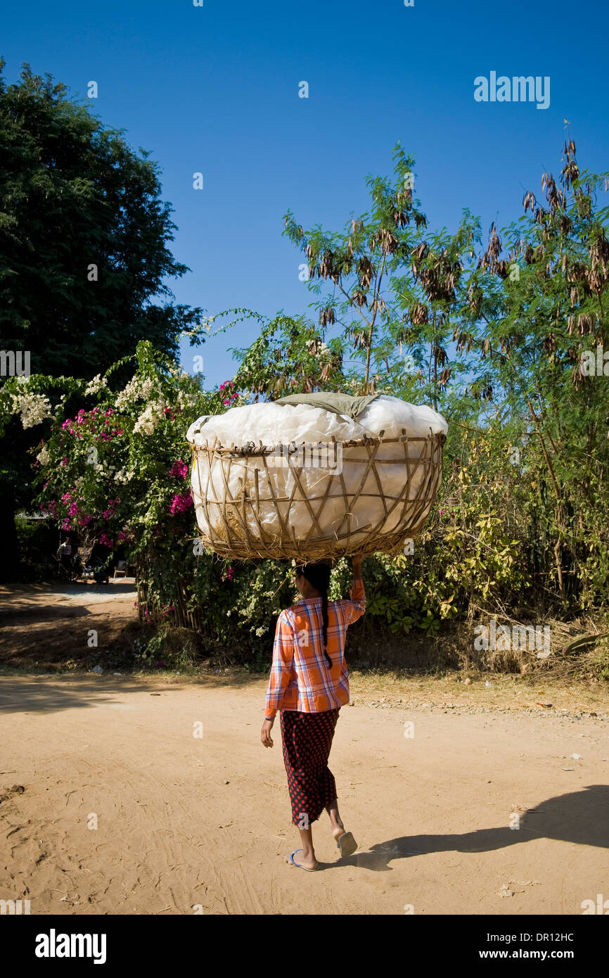 Myanmar, Bagan, local market Stock Photo - Alamy