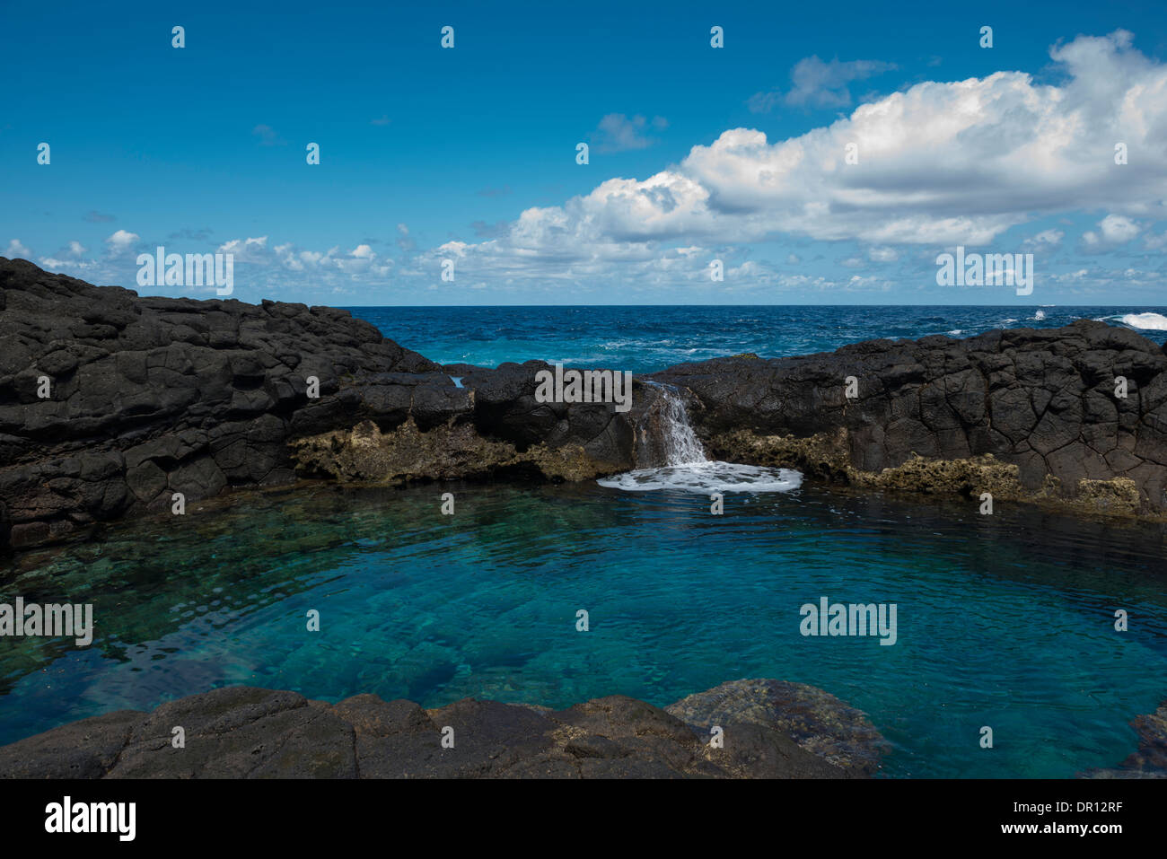 Crystal pool hi-res stock photography and images - Alamy