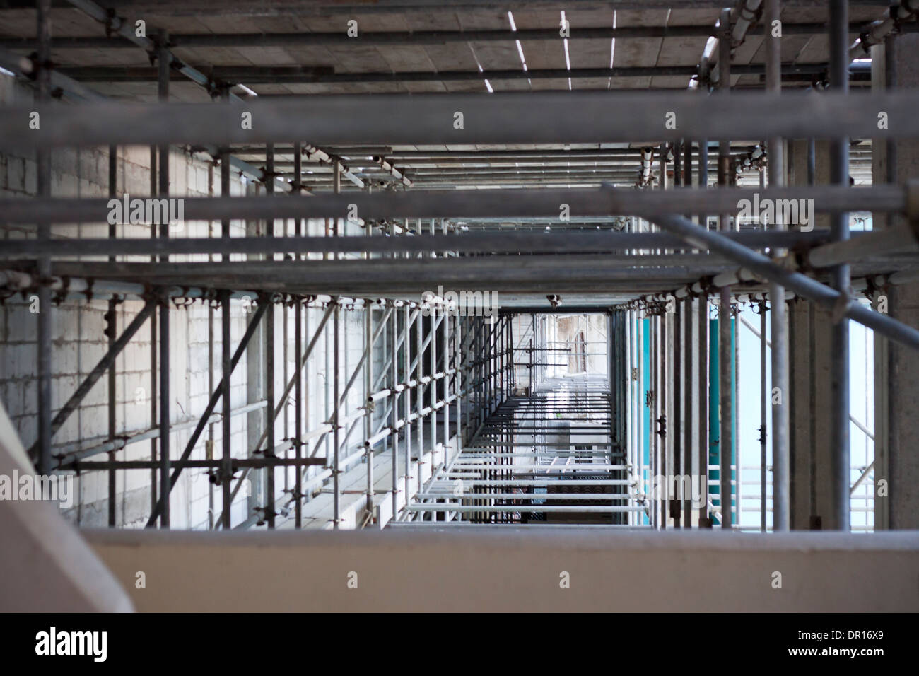 Detail of metal scaffolding on the building Stock Photo - Alamy