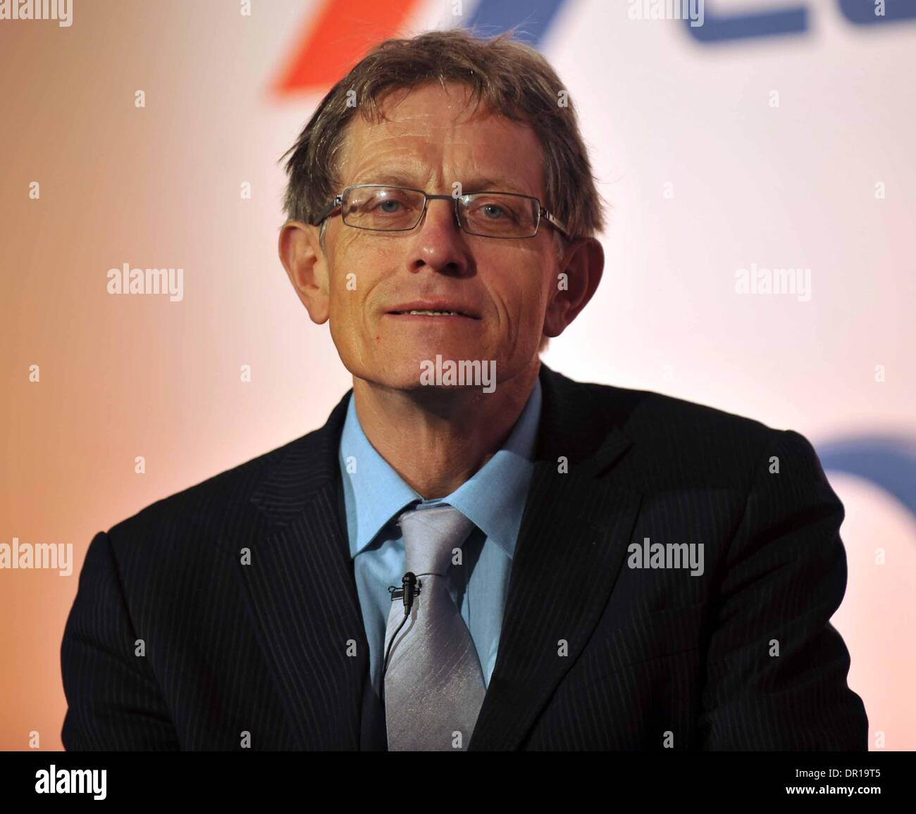 Travel journalist simon calder hi-res stock photography and images - Alamy