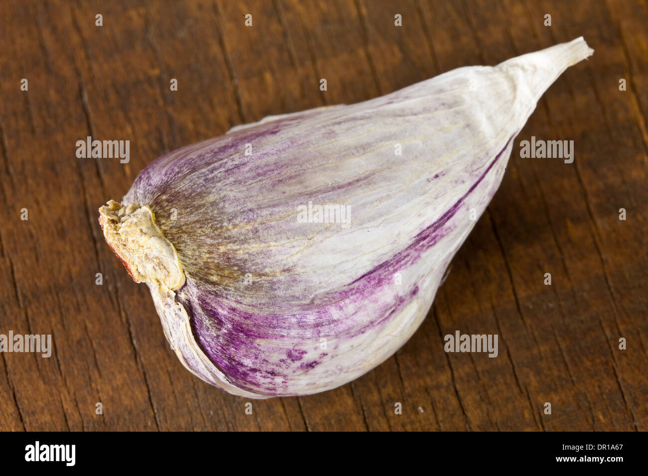 Clove of garlic Stock Photo - Alamy