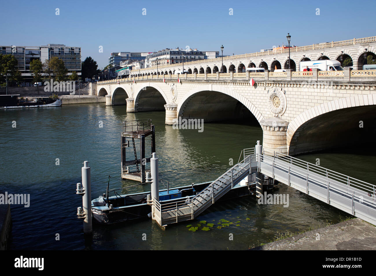 Rail bridge over seine river hi-res stock photography and images - Alamy