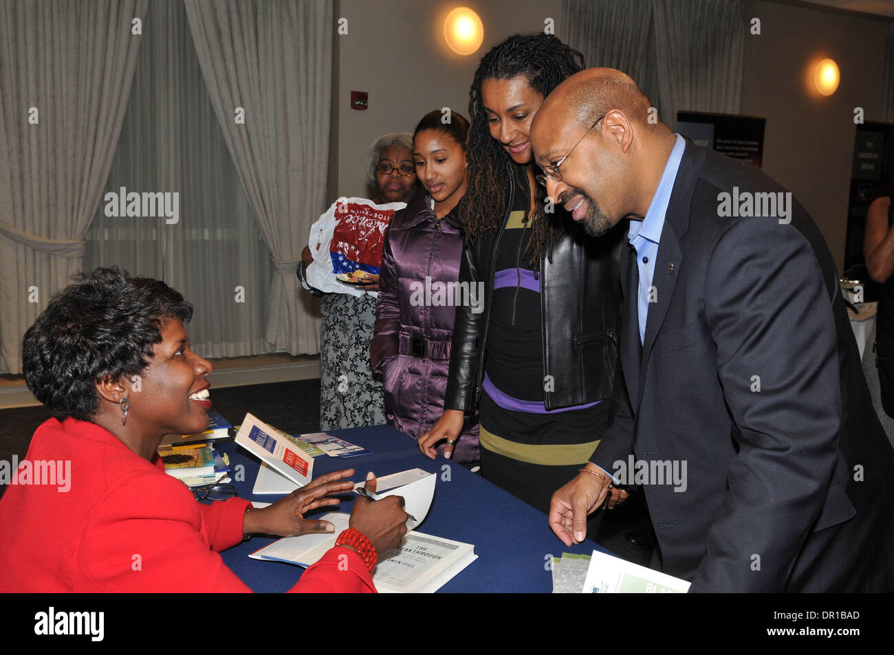 Olivia nutter lisa nutter mayor High Resolution Stock Photography and ...