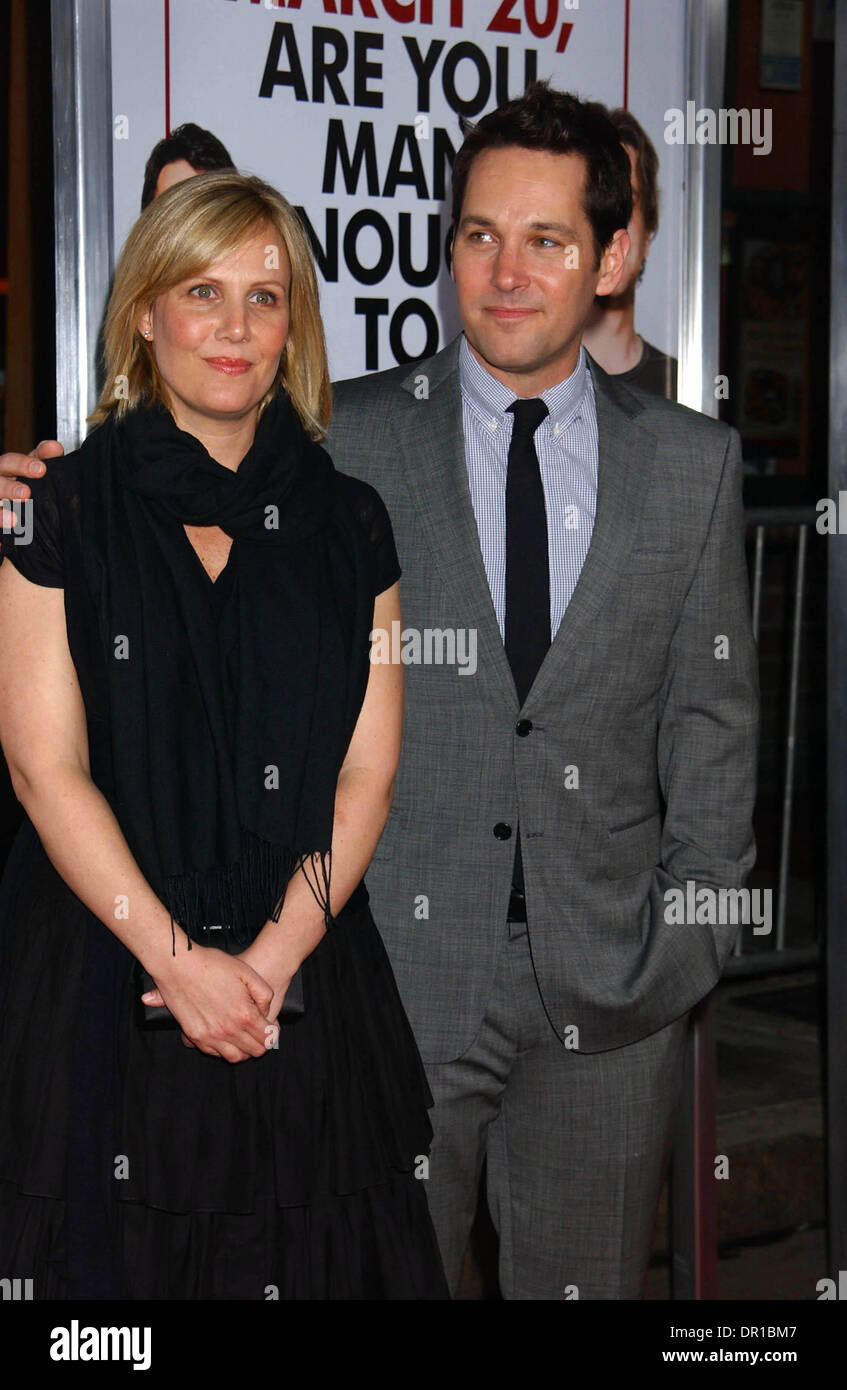 PAUL RUDD & WIFE.The premiere of the new movie from DreamWorks Pictures ...