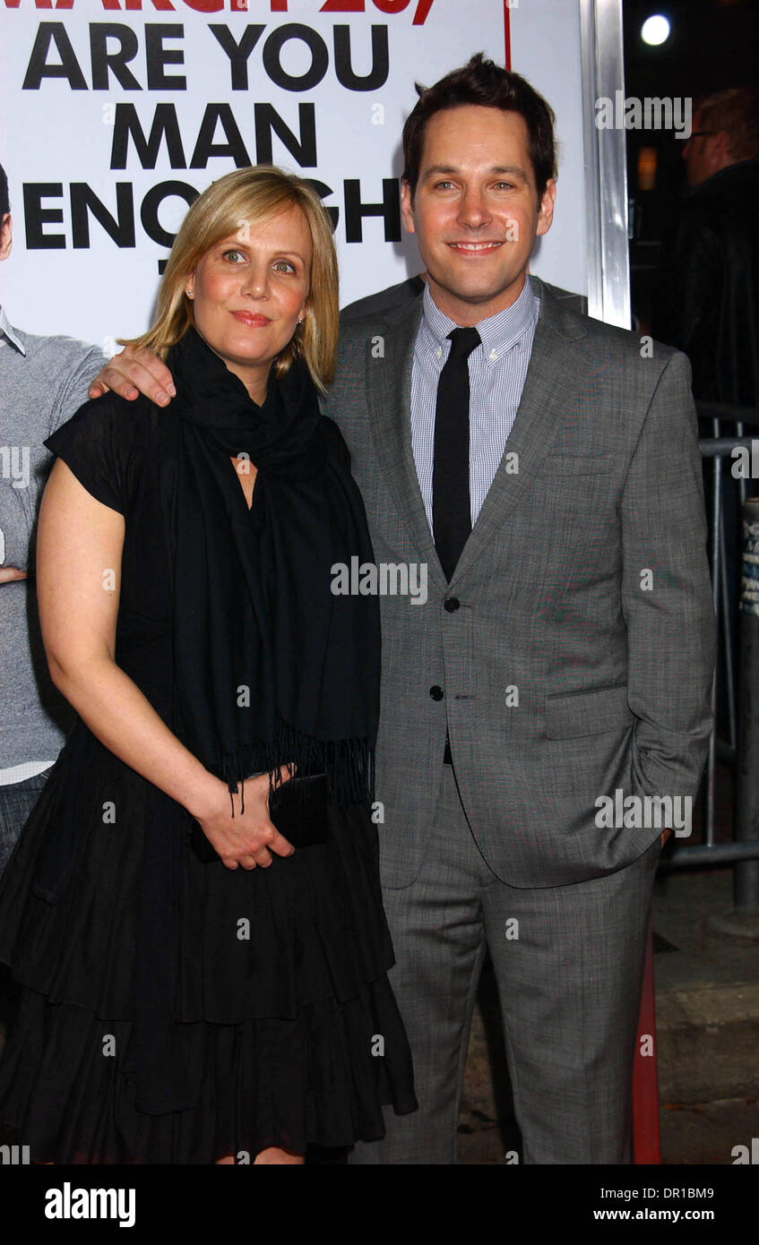 PAUL RUDD & WIFE.The premiere of the new movie from DreamWorks Pictures ...