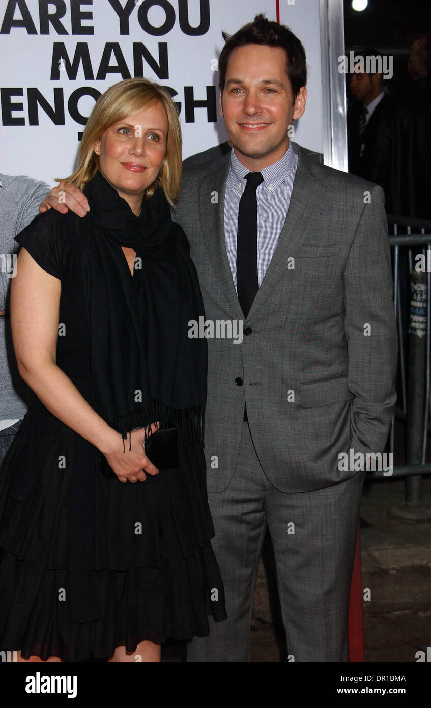 PAUL RUDD & WIFE.The premiere of the new movie from DreamWorks Pictures ...