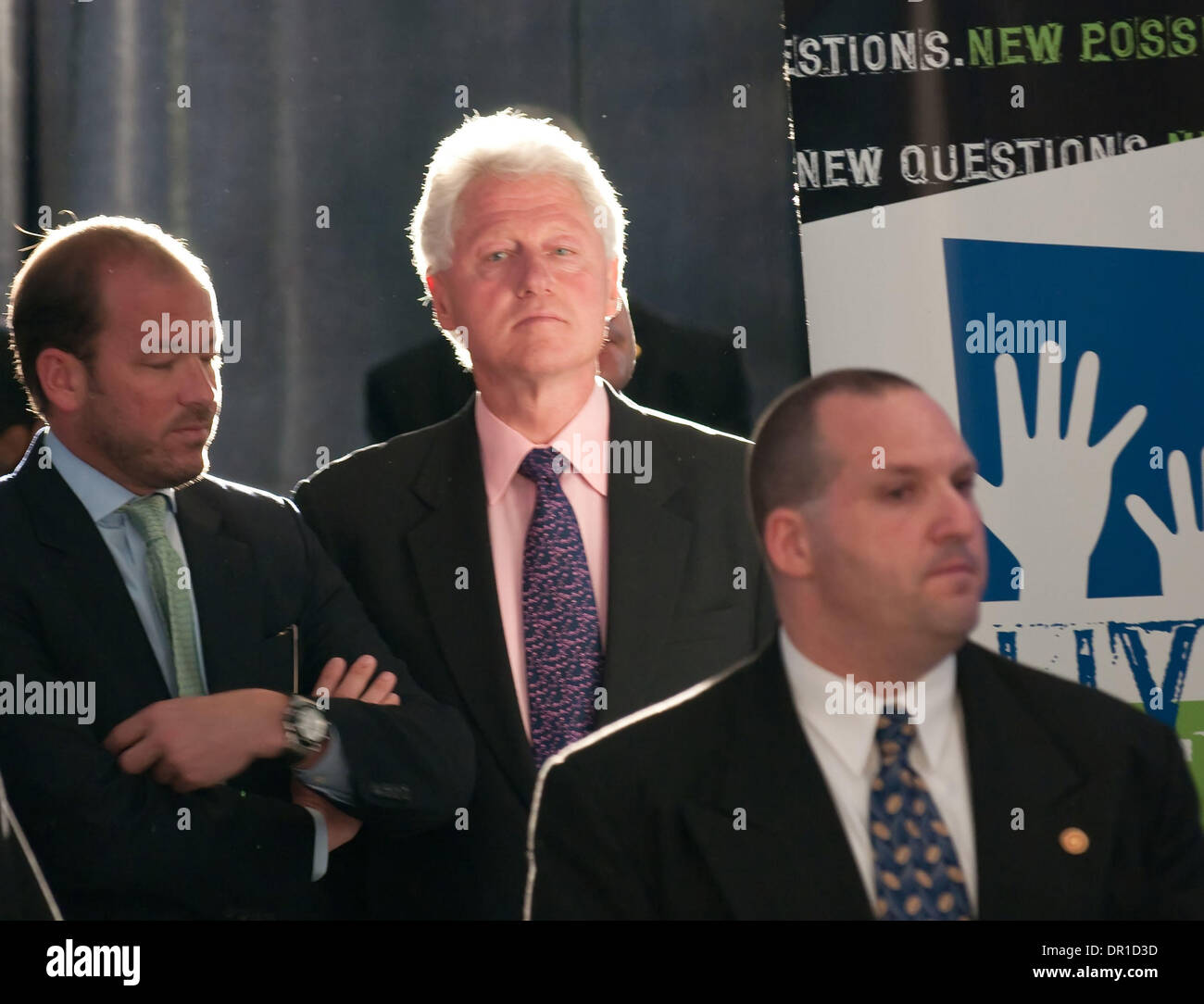 Apr 28, 2009 - Philadelphia, Pennsylvania, USA - Former President BILL ...