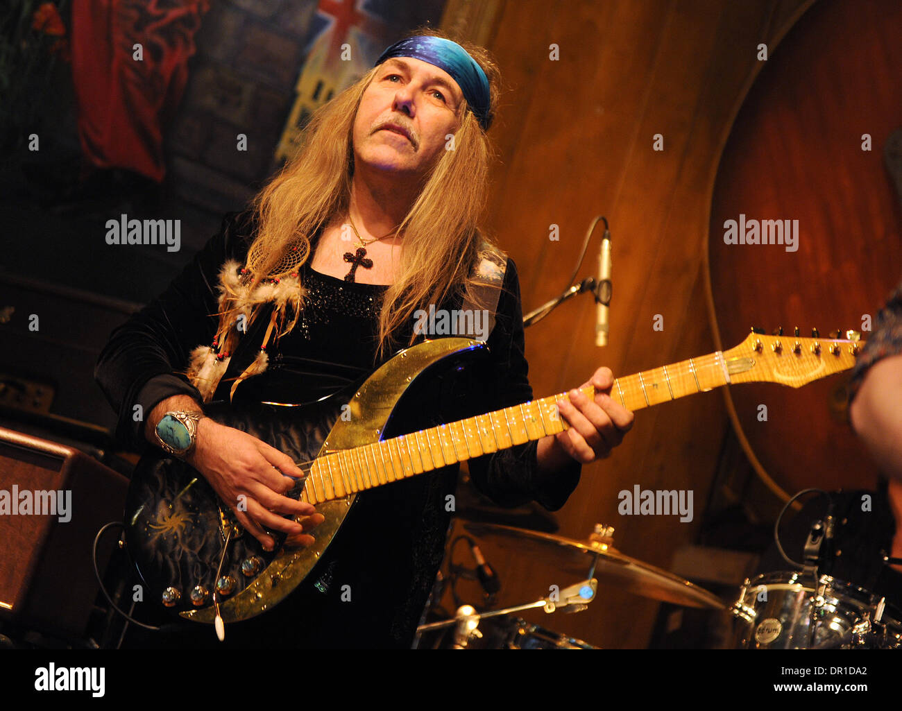 Isernhagen, Germany. 11th Jan, 2014. The guitarist Uli Jon Roth ...