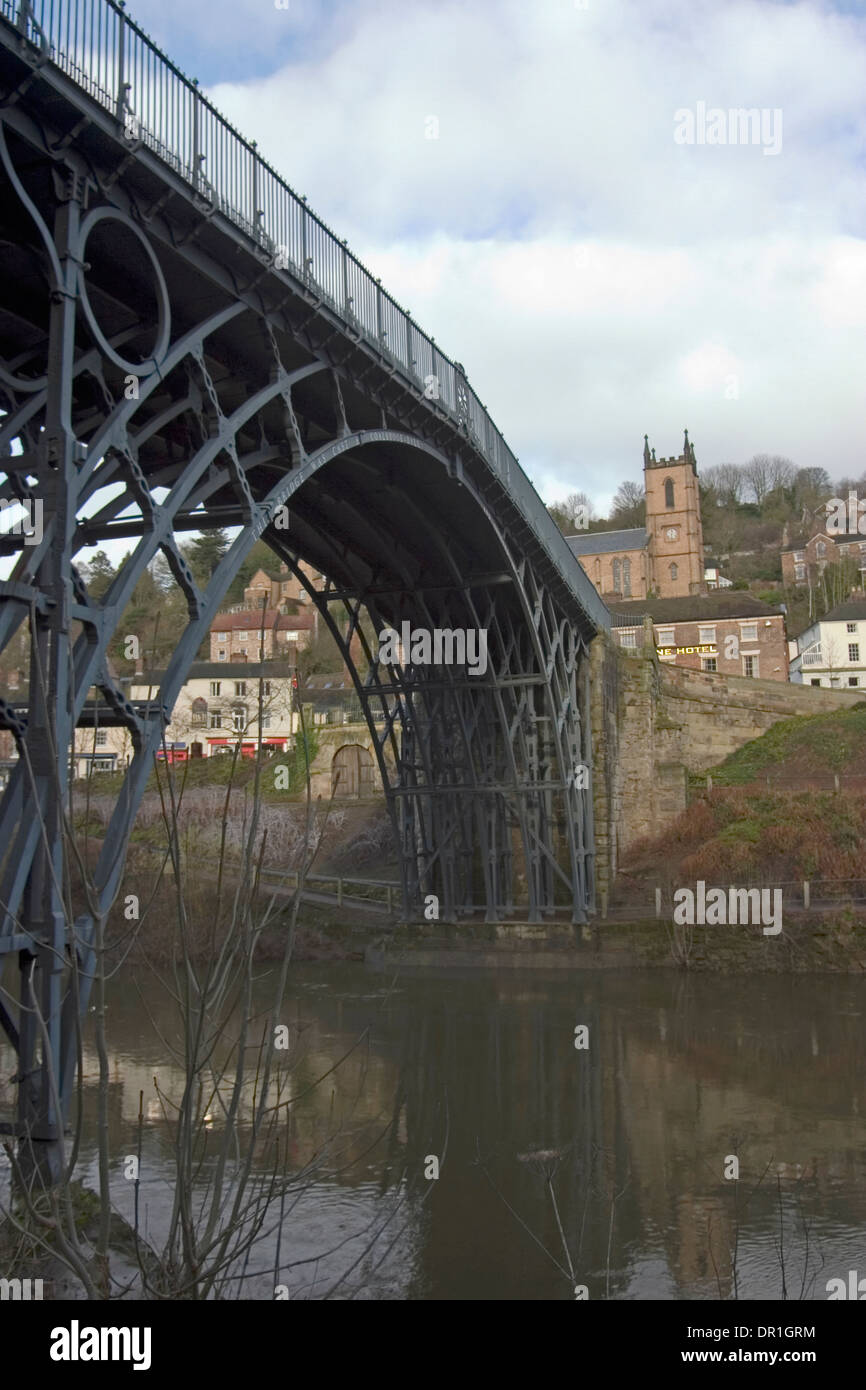 The Iron Bridge over the River Severn at Ironbridge, Shropshire was the ...