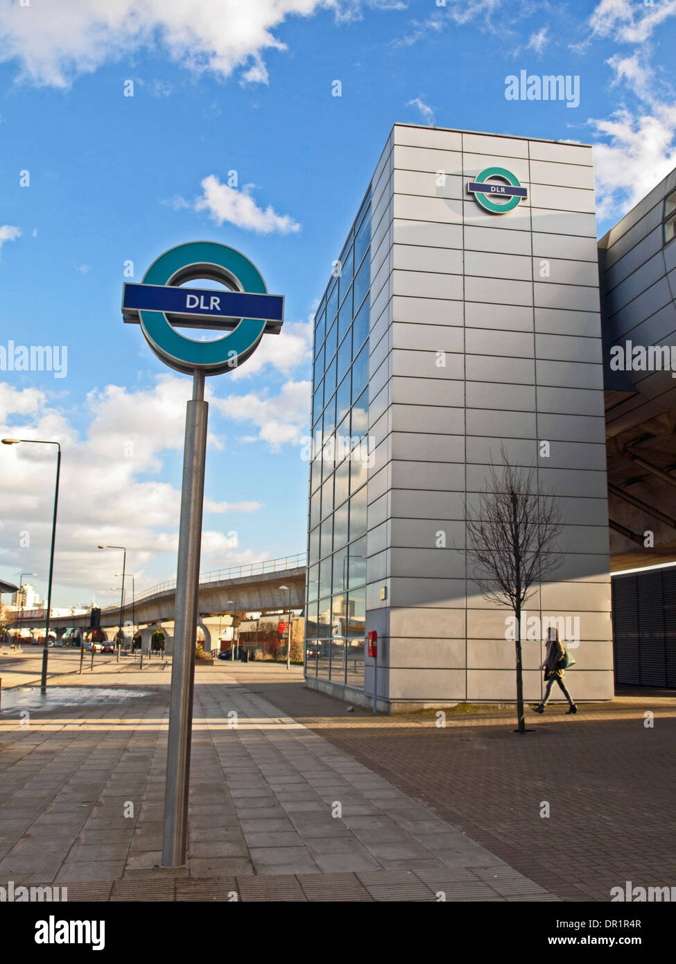 Dlr west silvertown station london hi-res stock photography and images ...