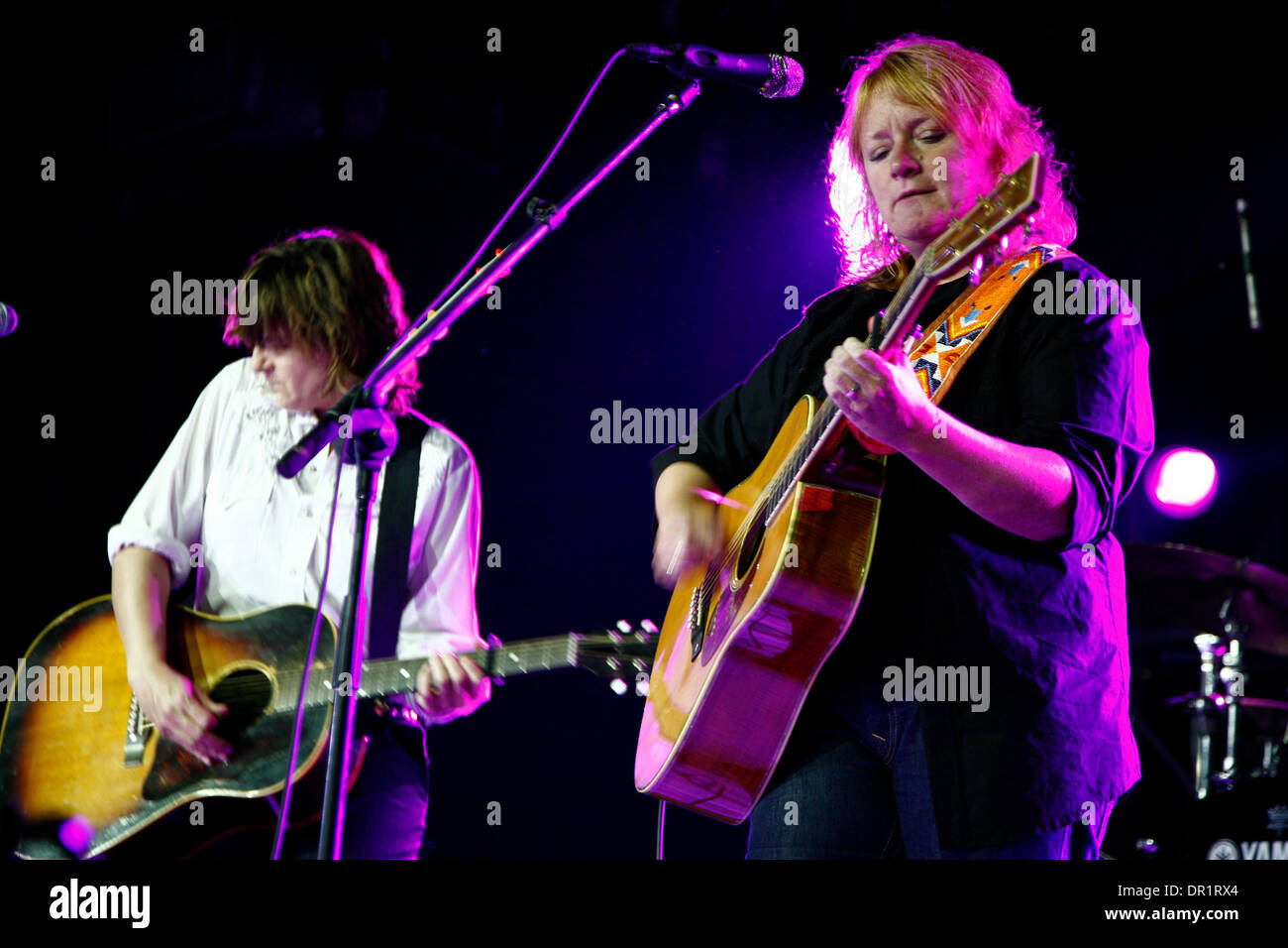 Indigo girls hi-res stock photography and images - Alamy