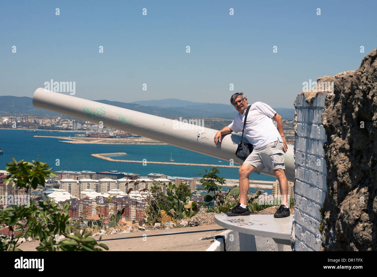 Gibraltar battery hi-res stock photography and images - Alamy