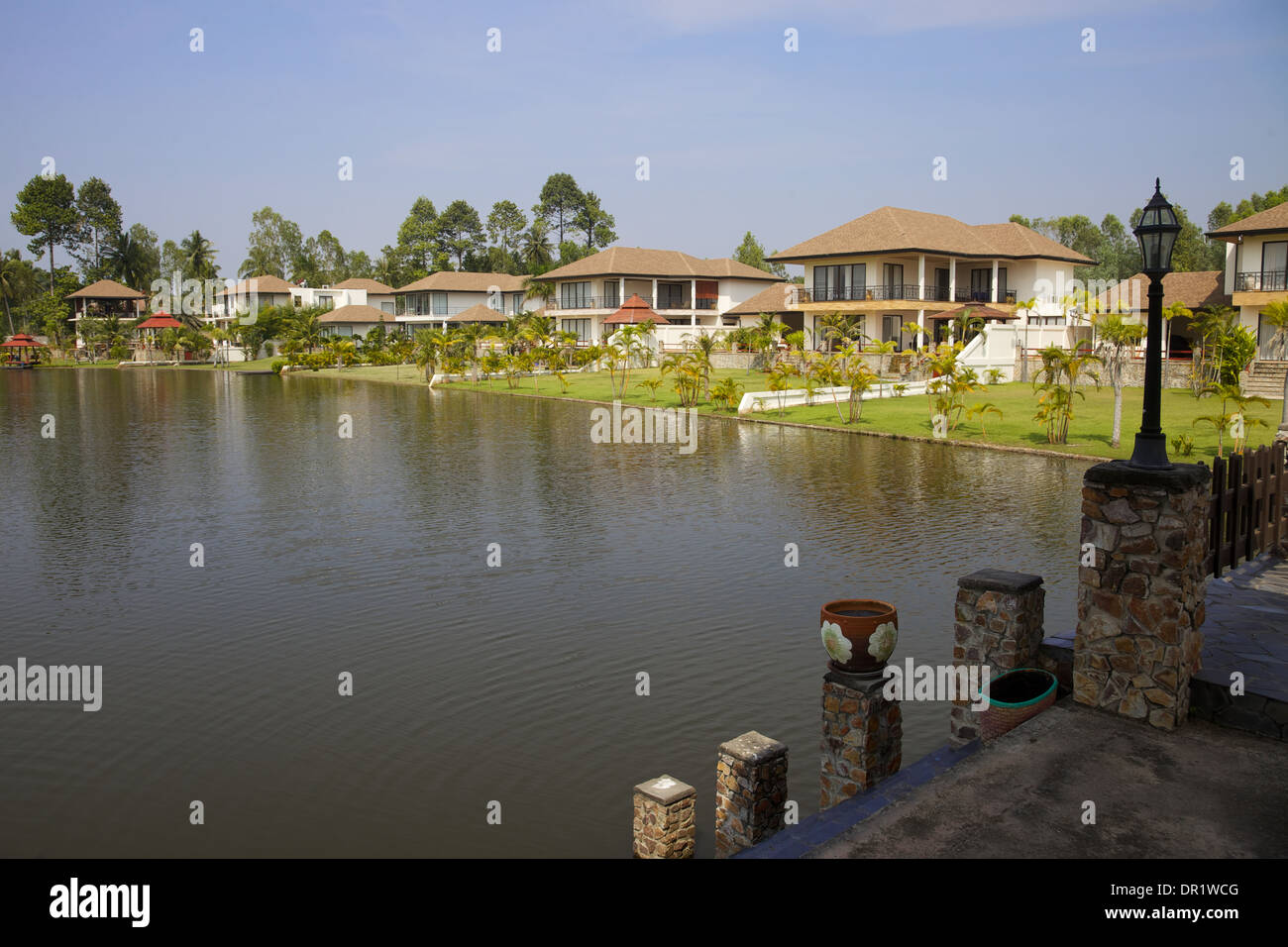 A lakeside housing estate in Pattaya , Thailand Stock Photo - Alamy