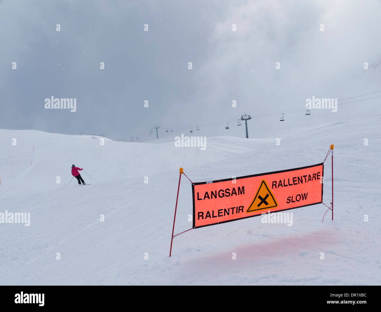 Warning signs on alpine ski hi-res stock photography and images - Alamy