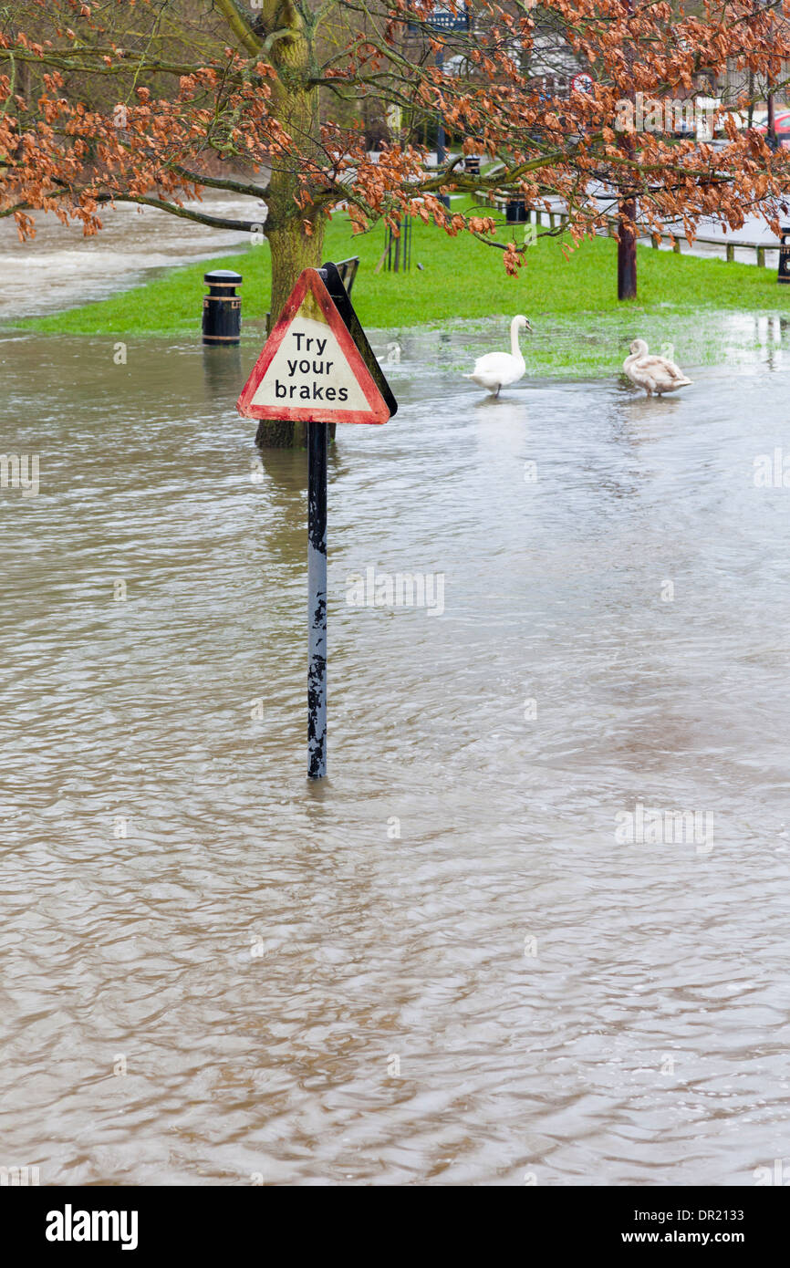 Sign in flood water, ford through river darenth, Eynsford, Kent, UK ...