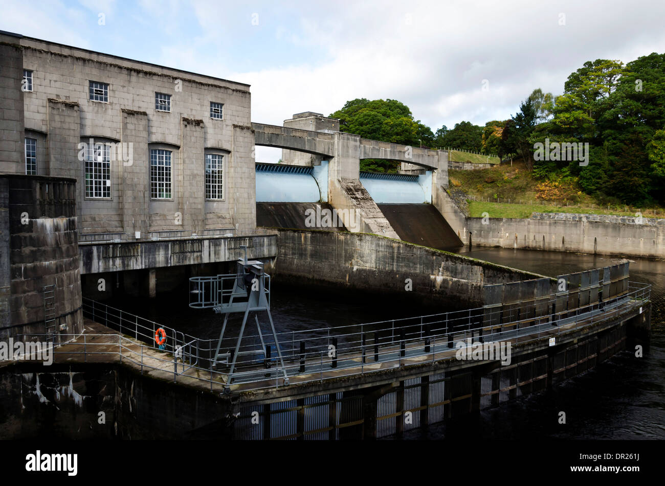 Pitlochry Dam and Hydro Electric Power Station, Pitlochry, Scotland ...