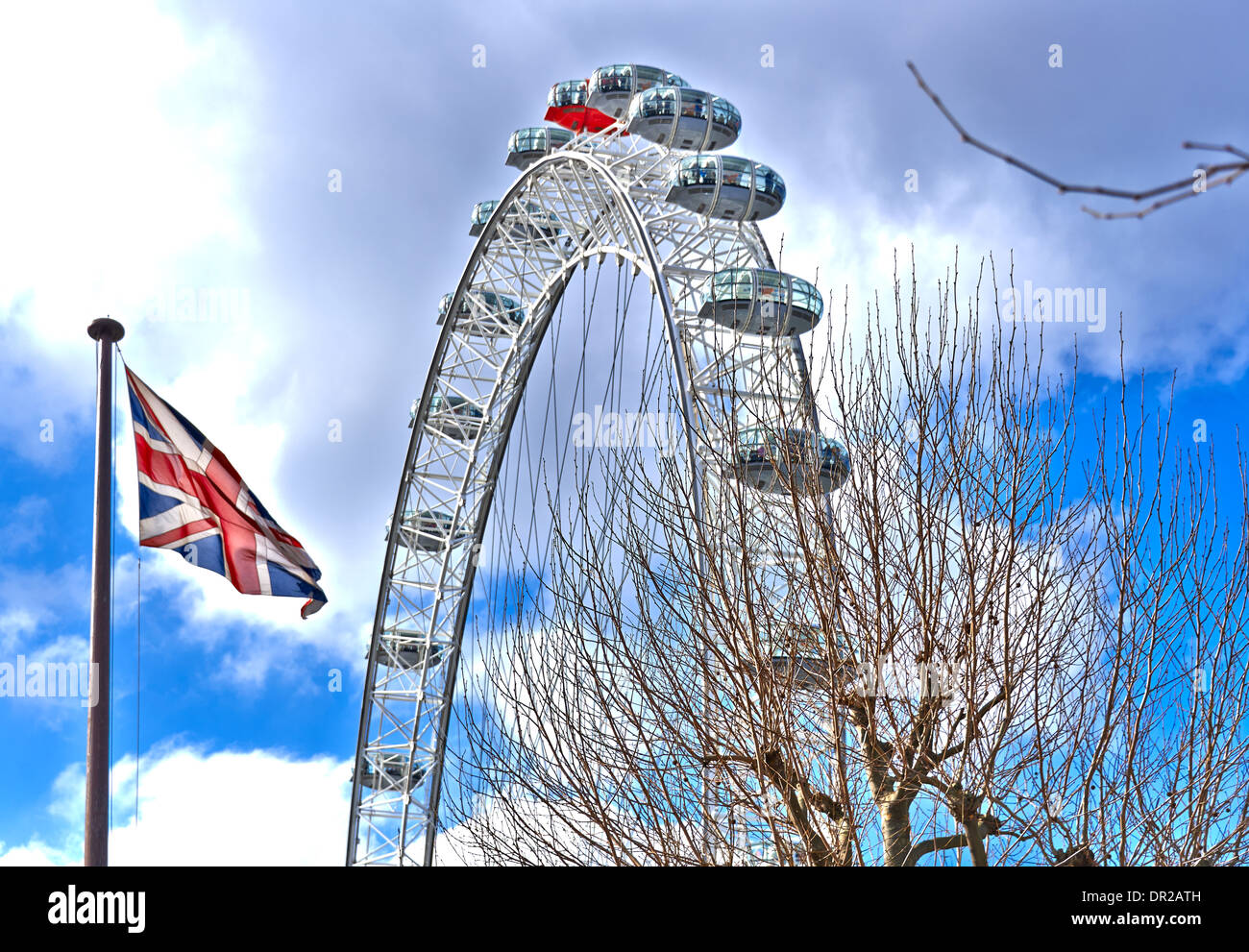 The London Eye is a giant Ferris wheel situated on the banks of the ...