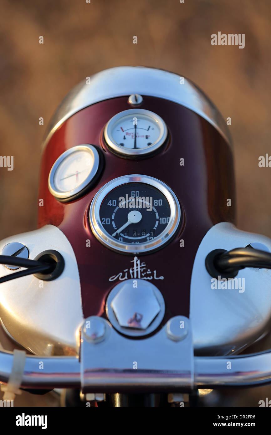 Vintage royal enfield bullet triumph hi-res stock photography and ...