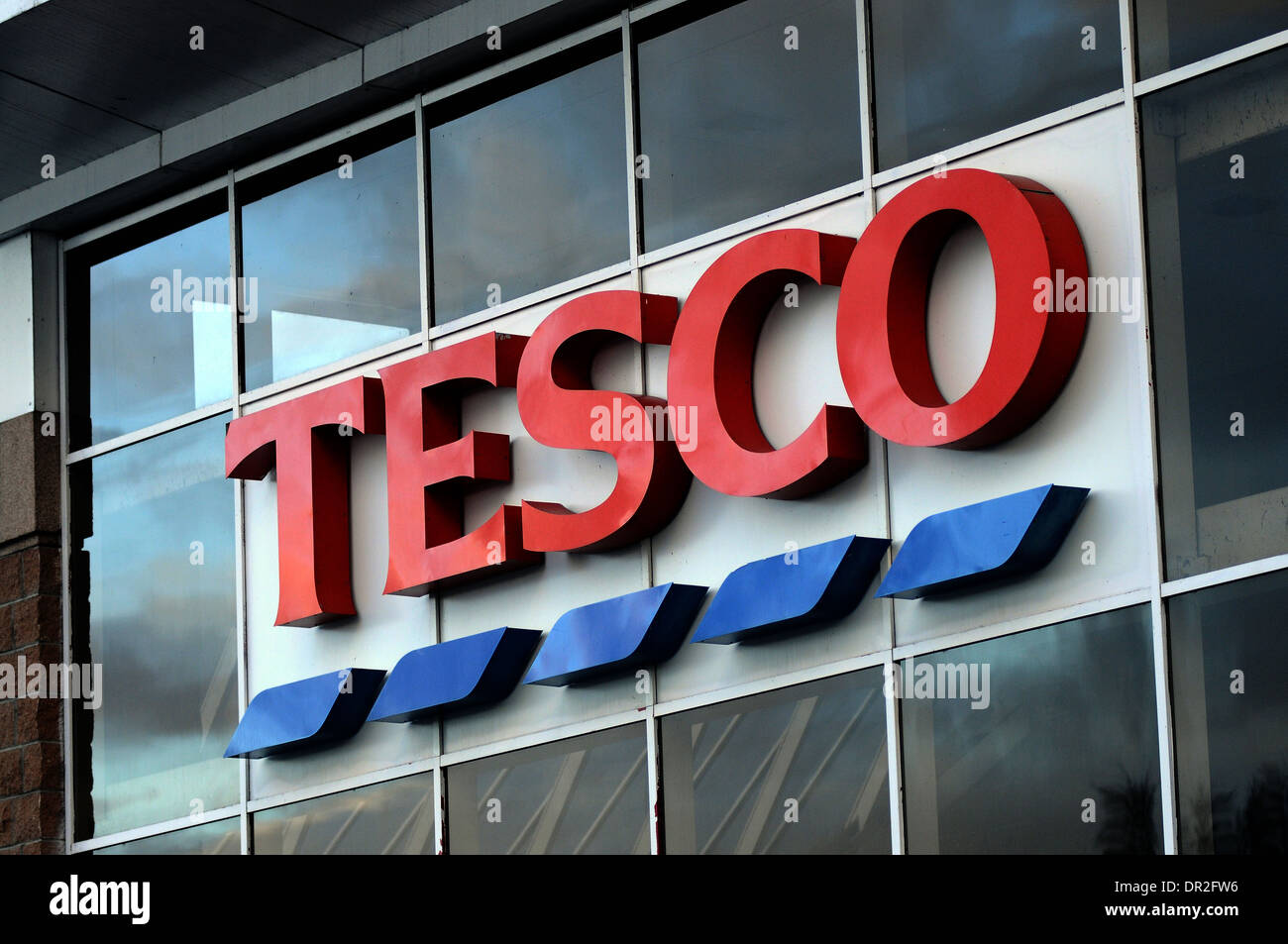 Tesco store front sign at a store in Stirling, UK Stock Photo - Alamy