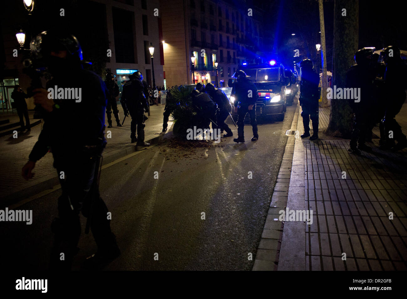 Riot barricade antiriot police crisis hi-res stock photography and ...