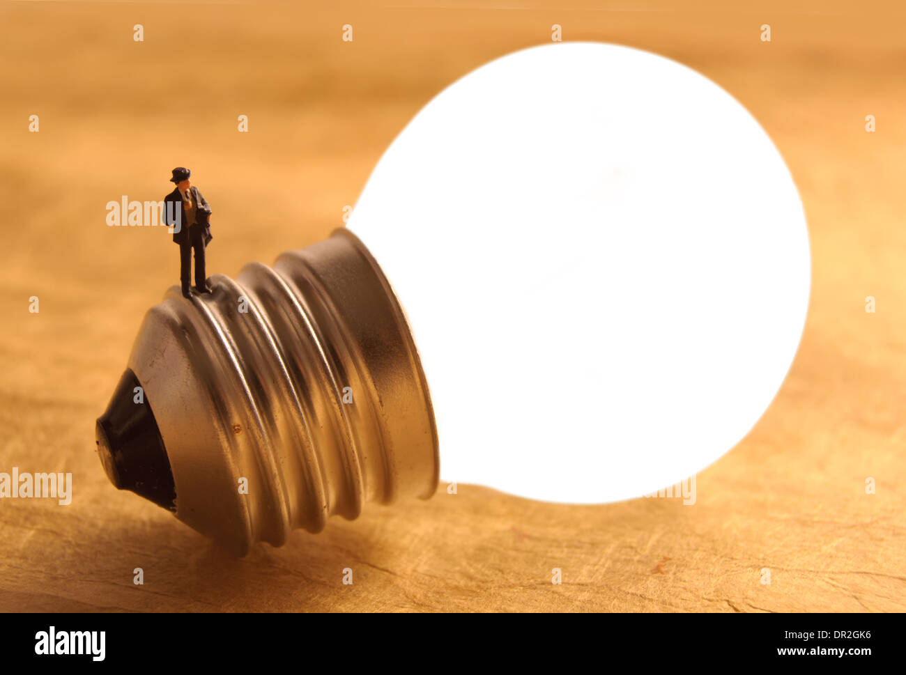 Very bright lamp hi-res stock photography and images - Alamy