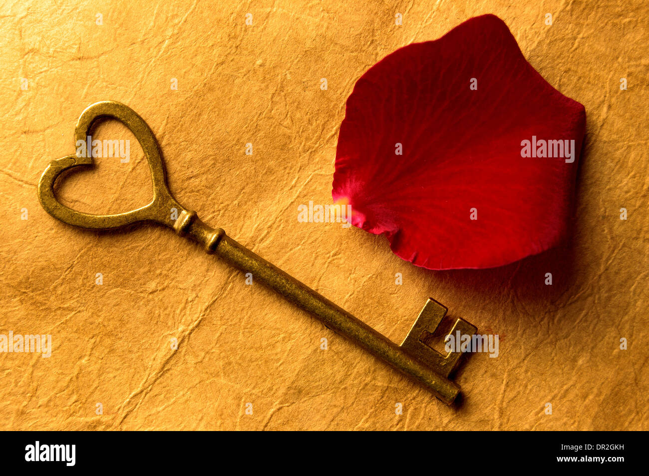 Key to heart Stock Photo - Alamy