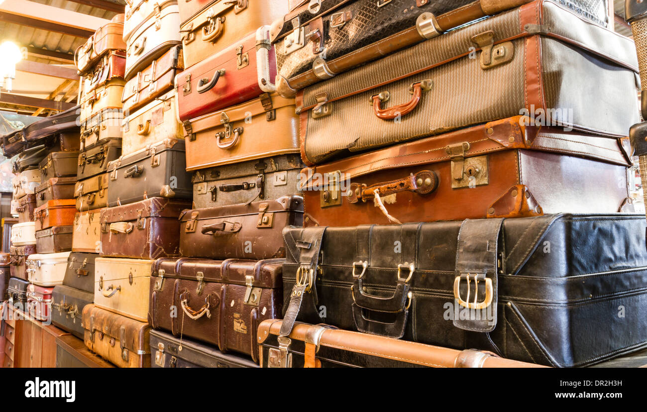 Pile of old vintage bag suitcases Stock Photo - Alamy