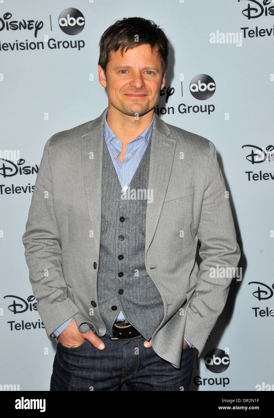 Steve zahn red carpet hi-res stock photography and images - Alamy