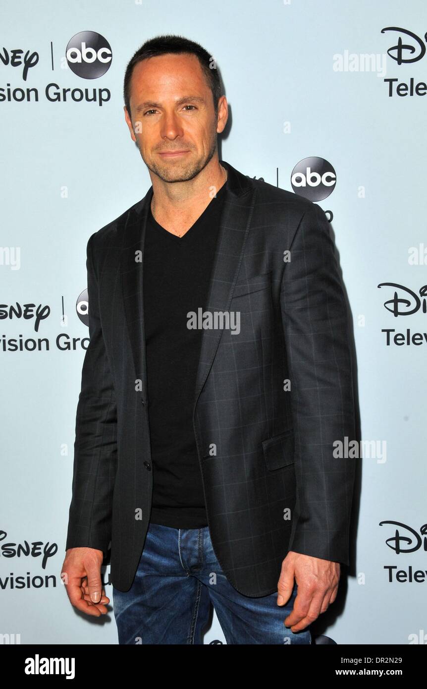 Pasadena, CA, . 17th Jan, 2014. William DeVry in attendance for Disney ...