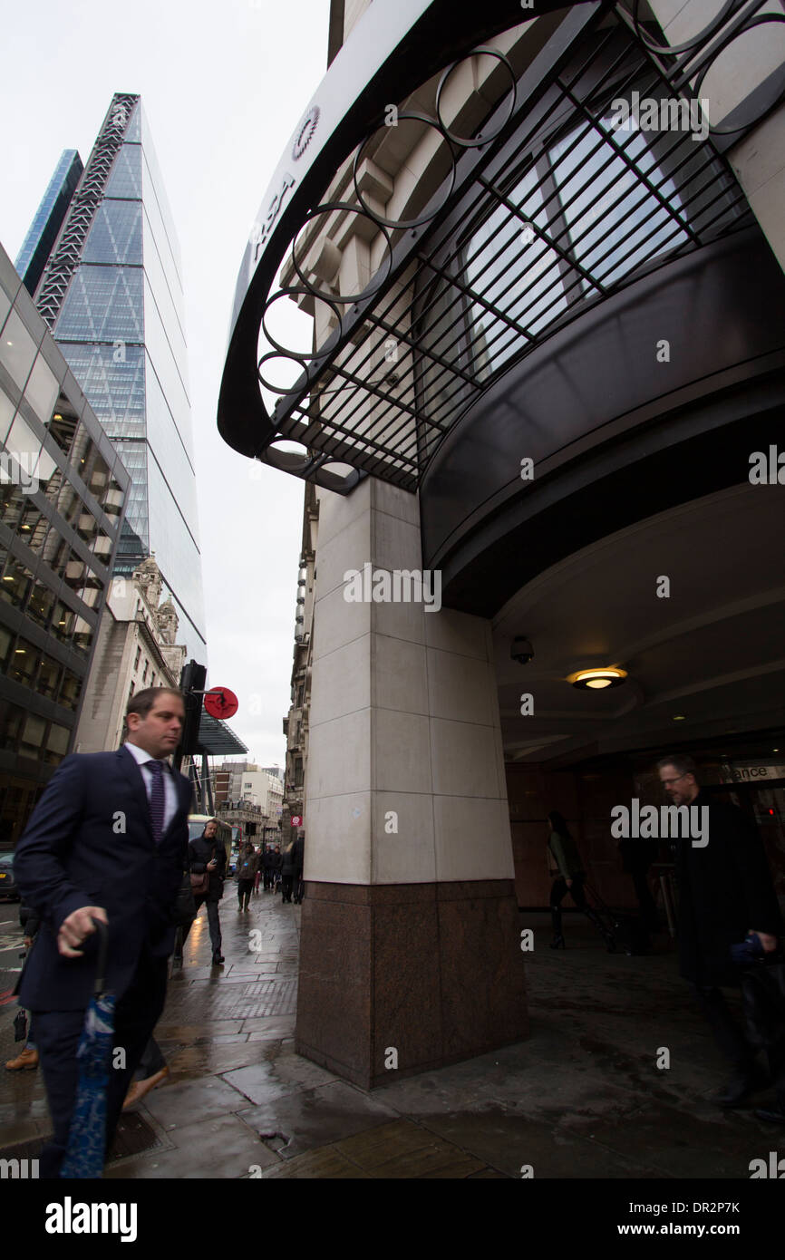 Rsa insurance hi-res stock photography and images - Alamy