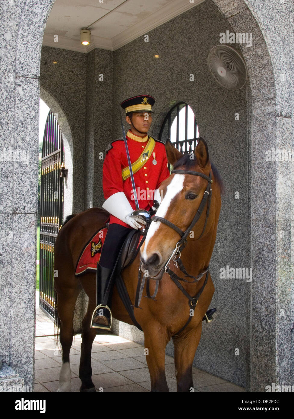 asia, malaysia, kuala lumpur, royal palace, guard Stock Photo - Alamy