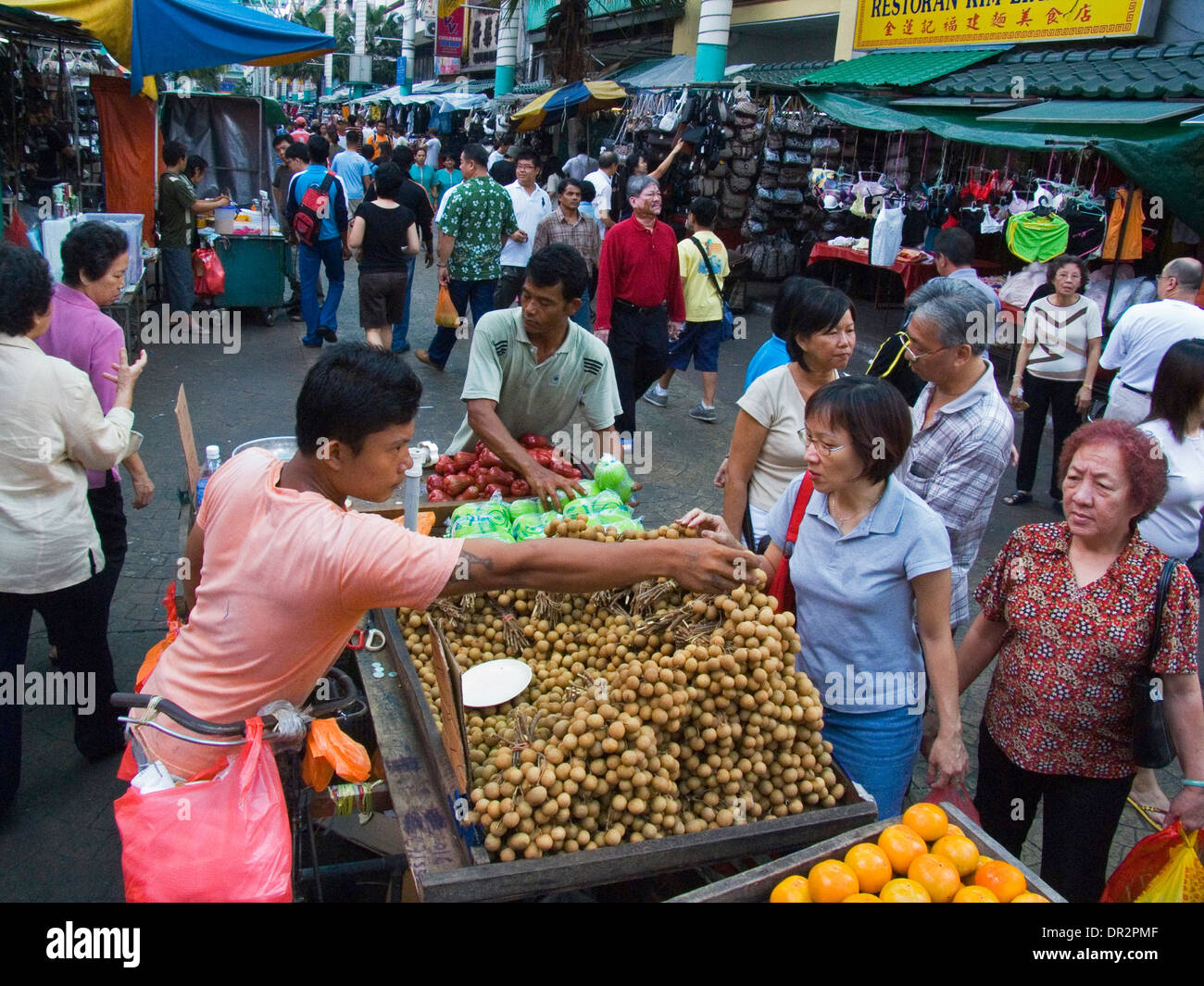 asia, malaysia, kuala lumpur, china town, the market Stock Photo - Alamy