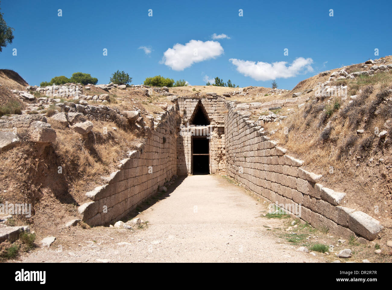 Tholos Tomb of Clytemnestra, Mycenae, Greece Stock Photo - Alamy