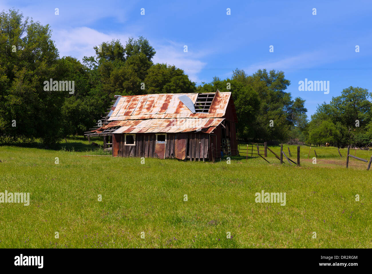 Calfornia Western style wooden houses in USA Stock Photo - Alamy
