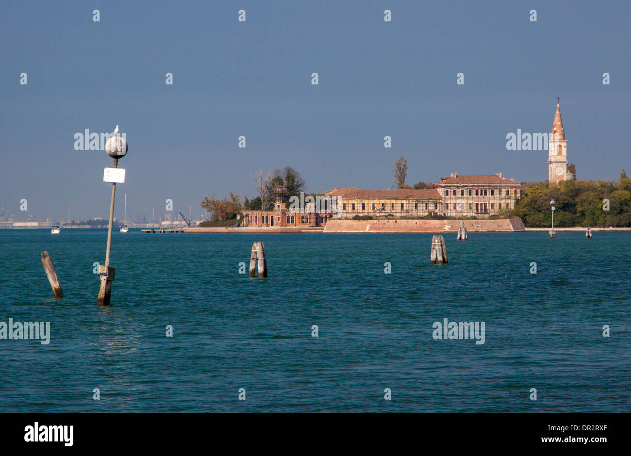 Lido di venezia island hi-res stock photography and images - Alamy