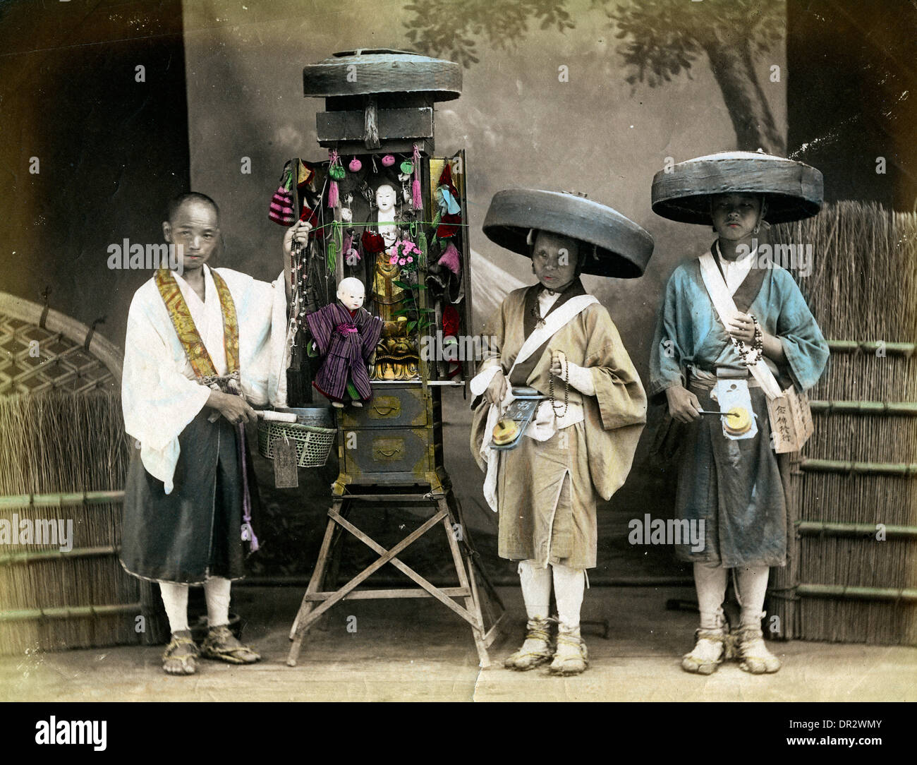 Japanese pilgrims hi-res stock photography and images - Alamy