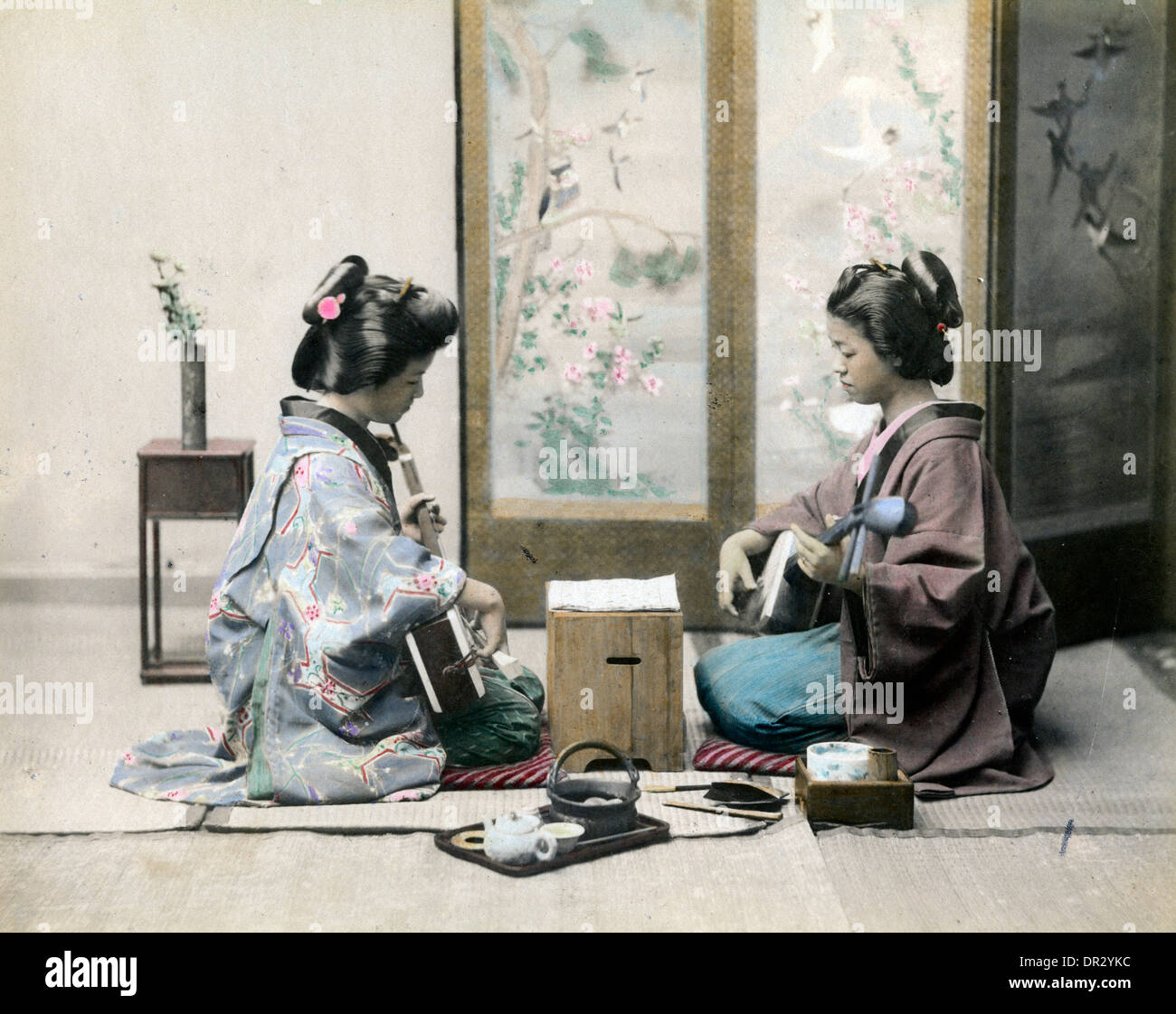 Women playing musical instruments Stock Photo - Alamy