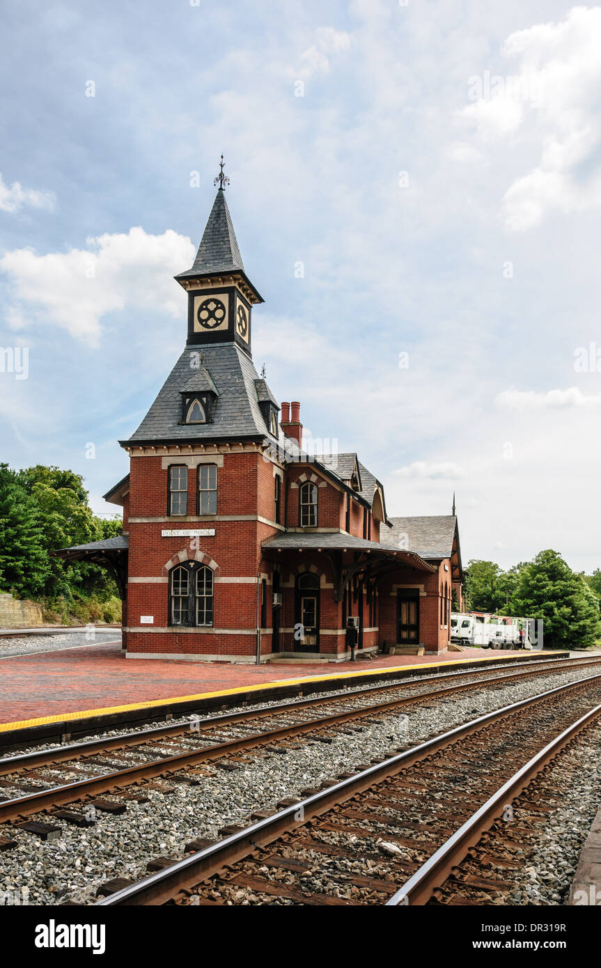Point Of Rocks Railroad Station, Point of Rocks, Maryland Stock Photo ...