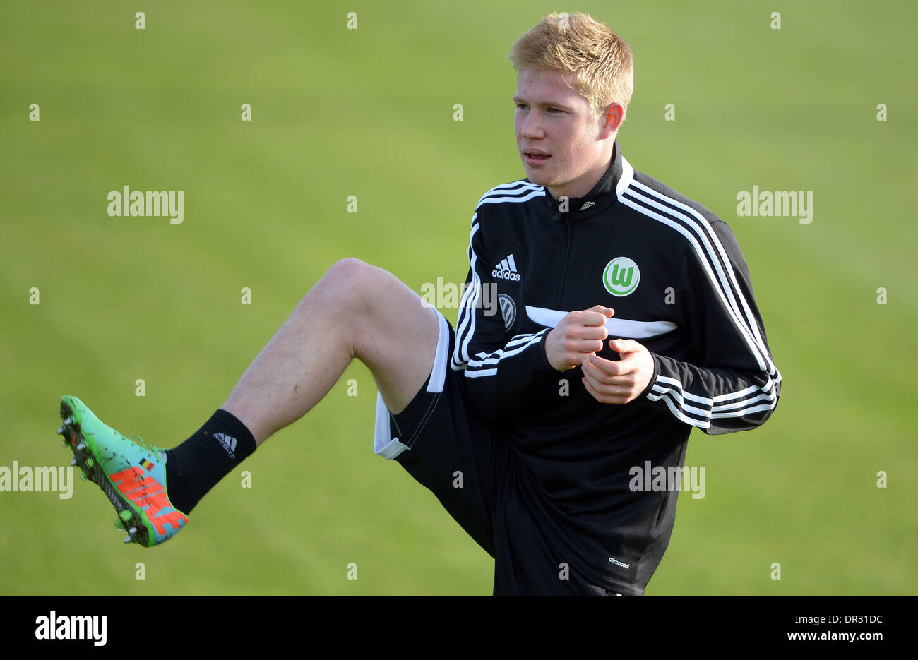 Kevin de bruyne wolfsburg hi-res stock photography and images - Alamy