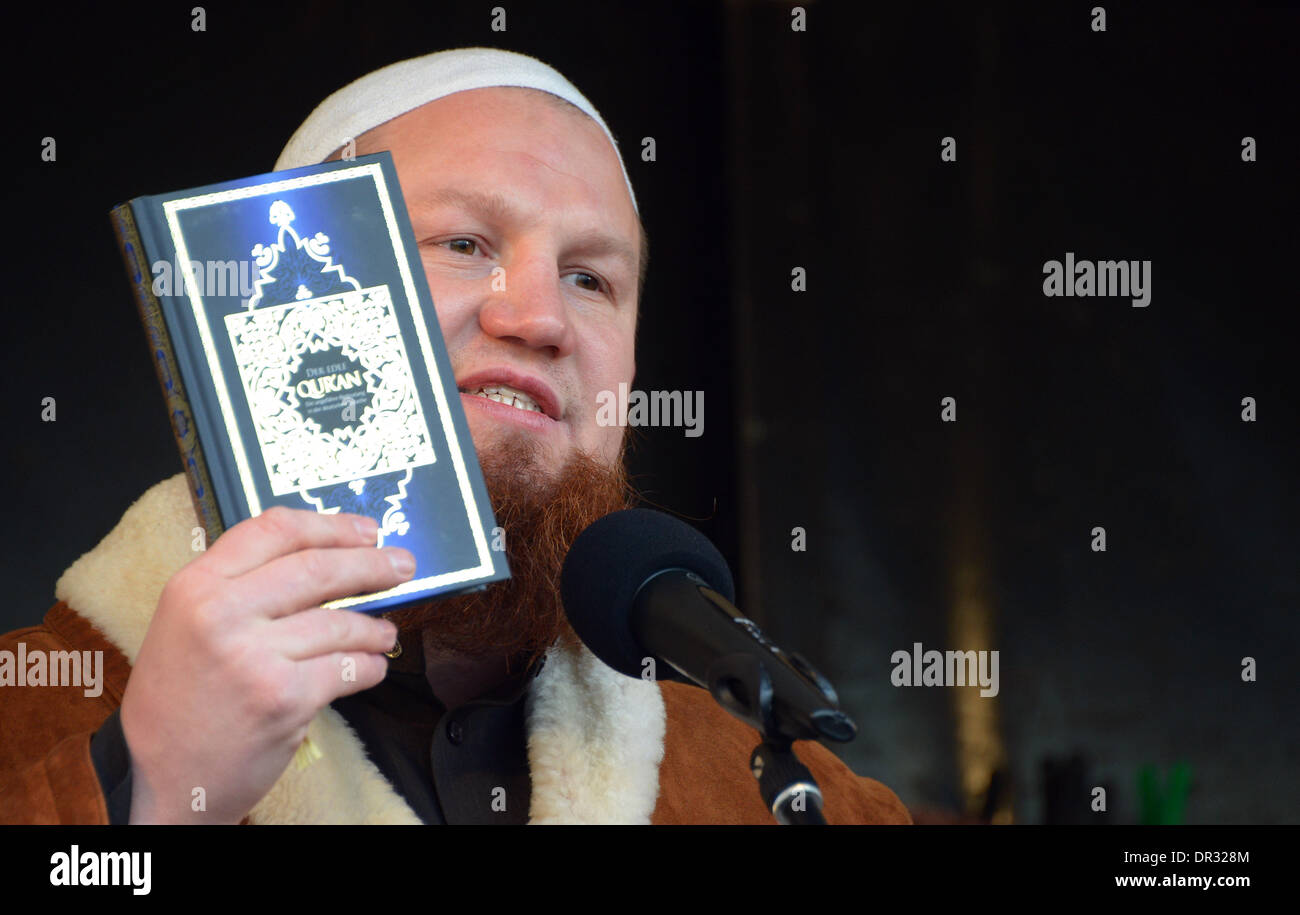 Ultra conservative hi-res stock photography and images - Alamy