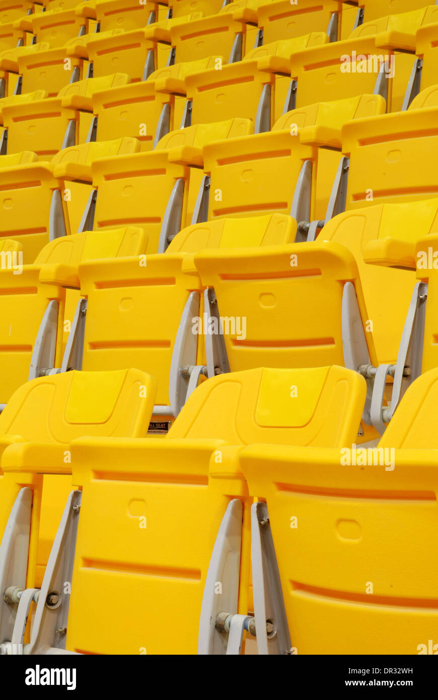 Indoor stadium hi-res stock photography and images - Alamy