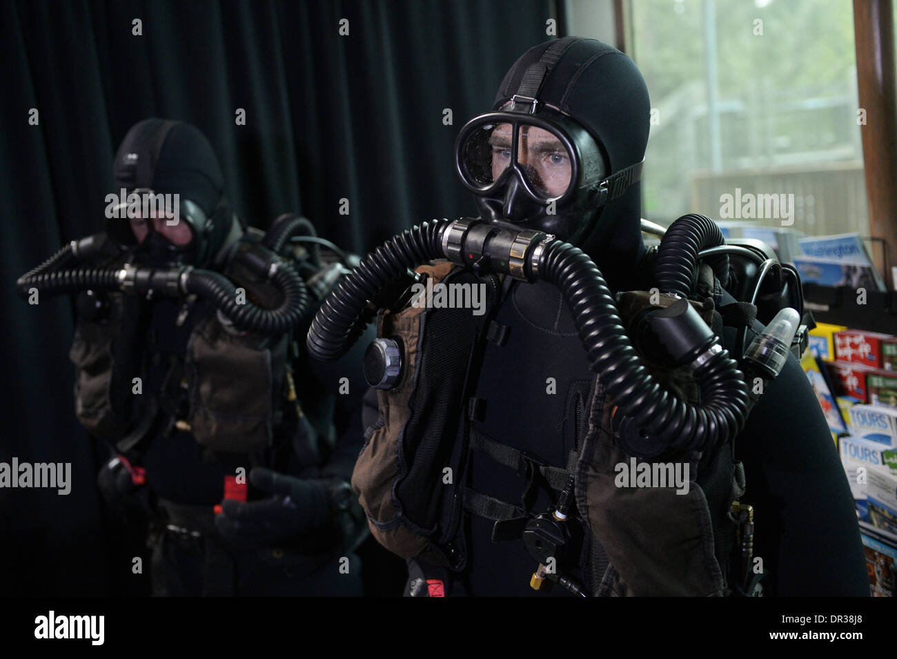 Royal Navy Dive Tank High Resolution Stock Photography and Images - Alamy