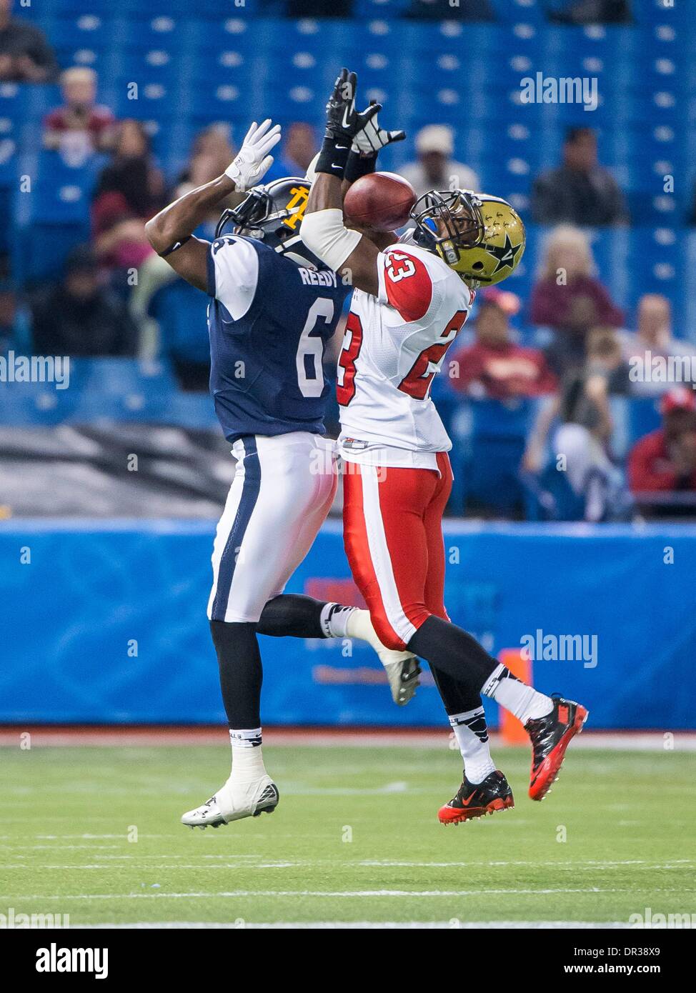 St Petersburg, Florida, USA. 18th Jan 2014. East corner Andre Hal 23 ...