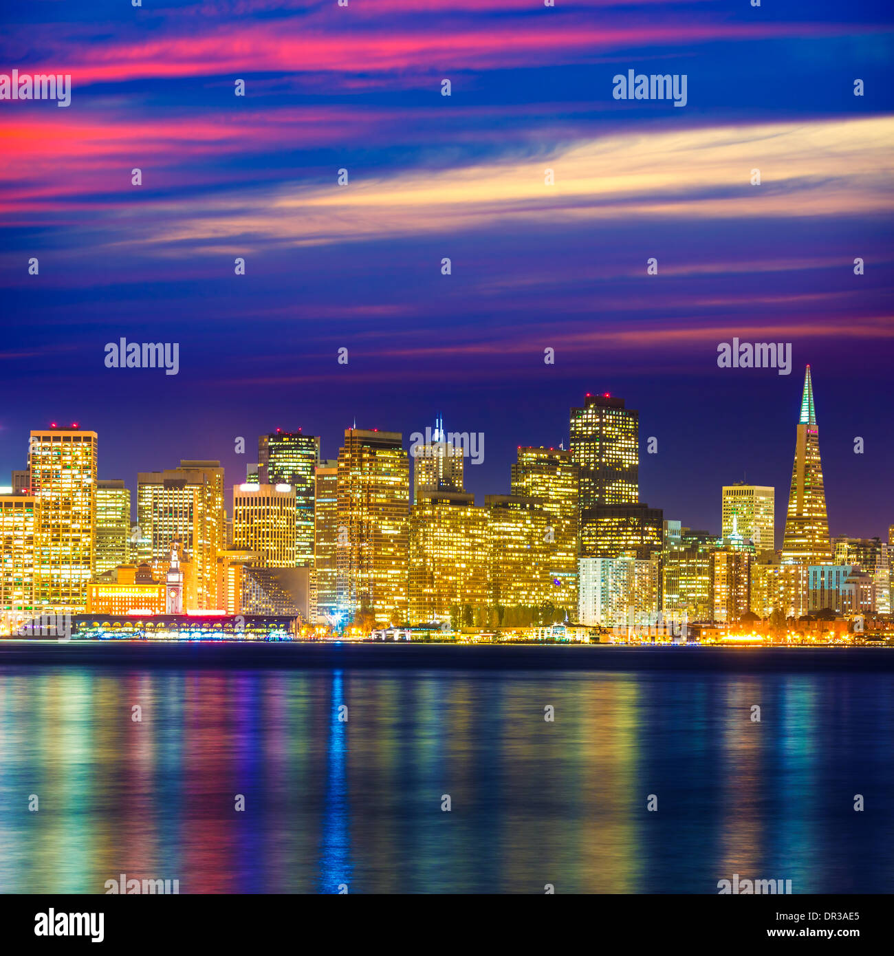 San francisco sunset skyline in hi-res stock photography and images - Alamy