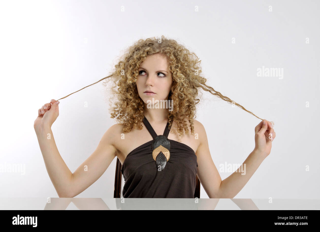 Boredom female pose hi-res stock photography and images - Alamy