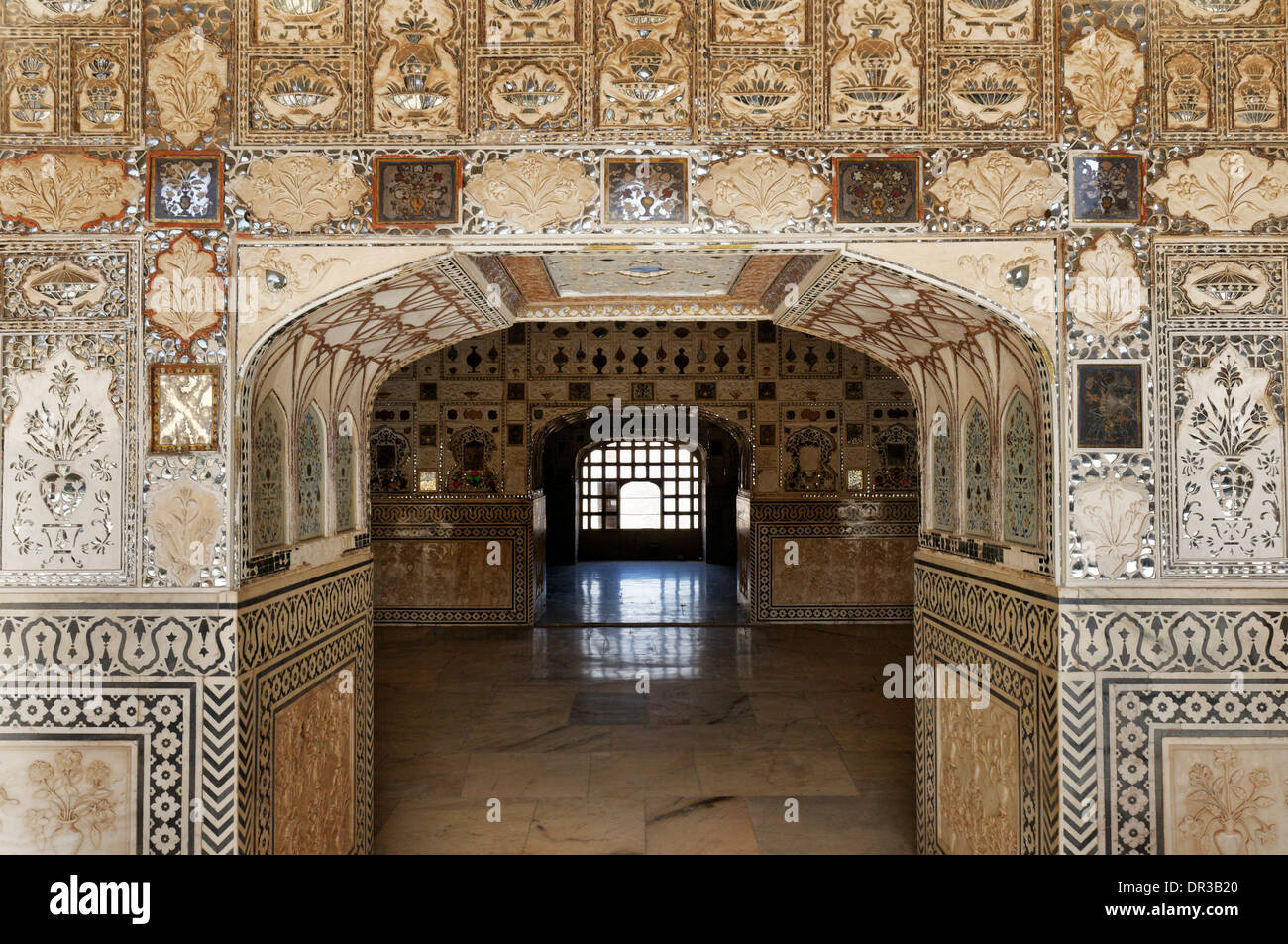 Sheesh mahal amber fort jaipur hi-res stock photography and images - Alamy